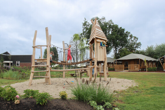 Natuurlijke speeltuin | Uniek Speelprojecten